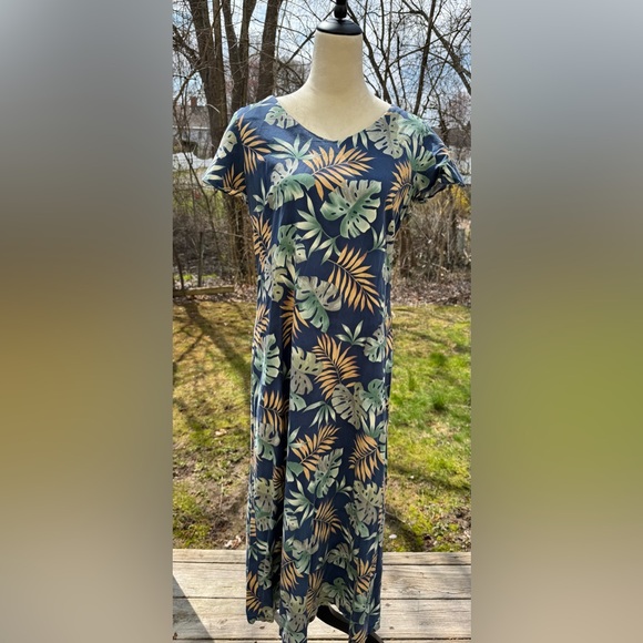 Tori Richard | Dresses | Tori Richard Honolulu Vintage Maxi Dress ...
